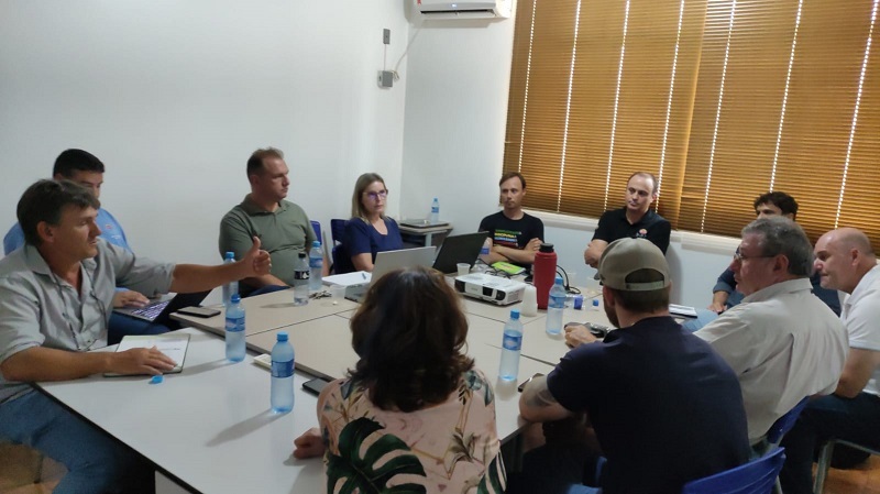 CNA dá apoio às lideranças de produtores nas Cadecs - radiosul.net